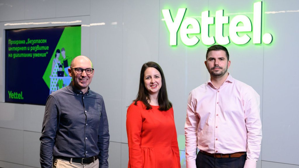 Едва 48% от родителите на тийнейджъри контролират дигиталния живот на децата си - Webcafe.bg