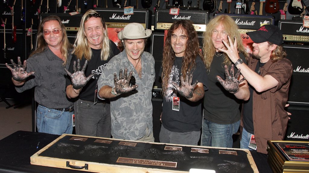 Iron Maiden се завръщат в София през 2026 г. - Webcafe.bg