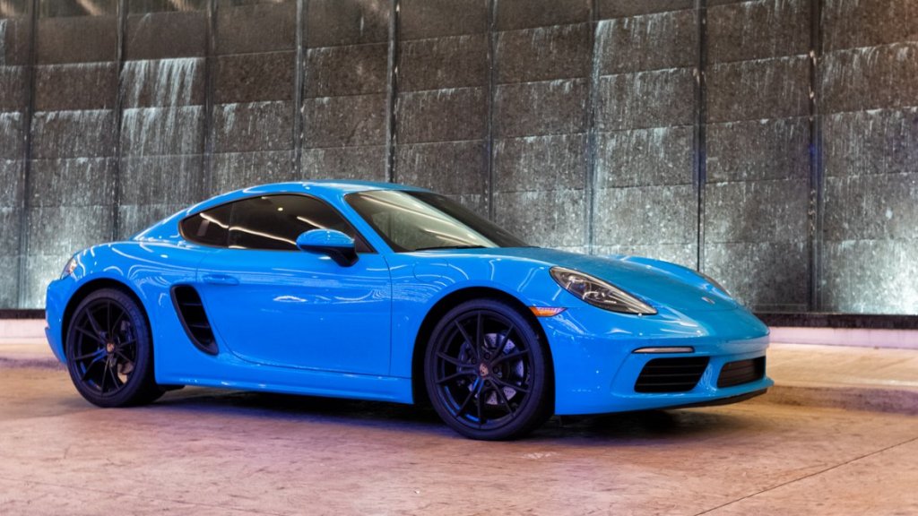 "Поршето на бедняка" става електрическо и гони 1000 конски сили - Webcafe.bg