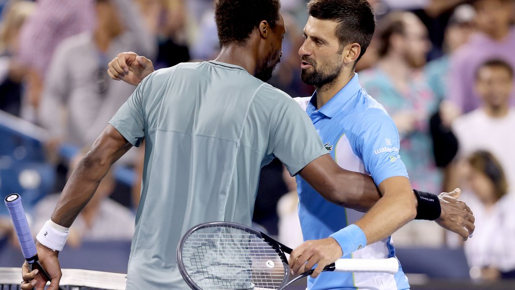 Ноле удари абоната си за 19-и път и установи нов рекорд - Webcafe.bg