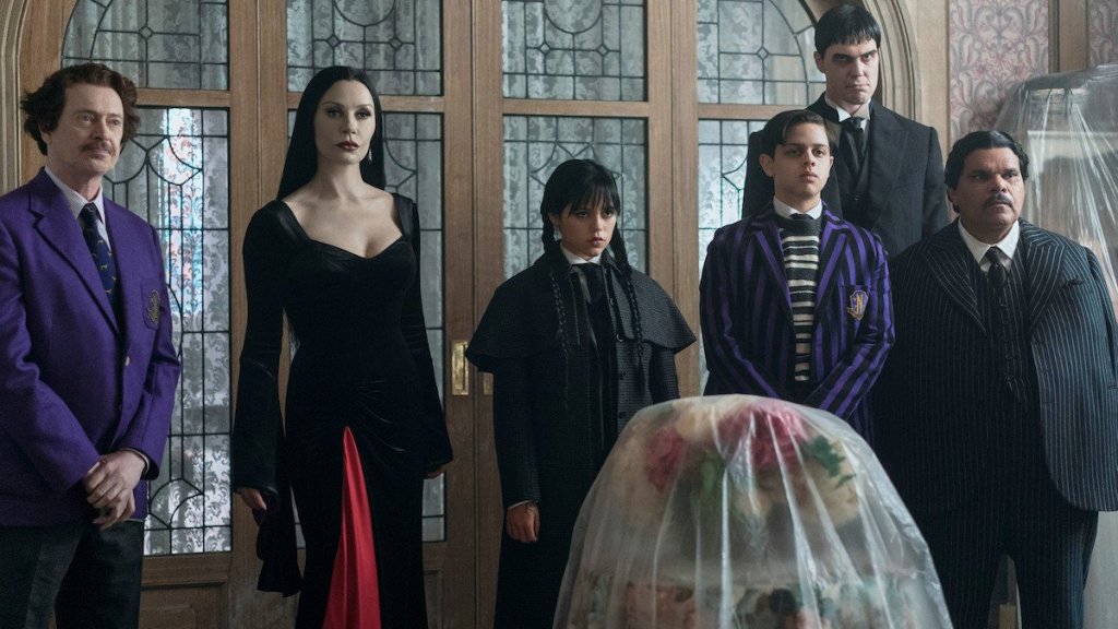 Трейлър на Wednesday: Джена Ортега разрешава нови мистерии във втори сезон - Webcafe.bg