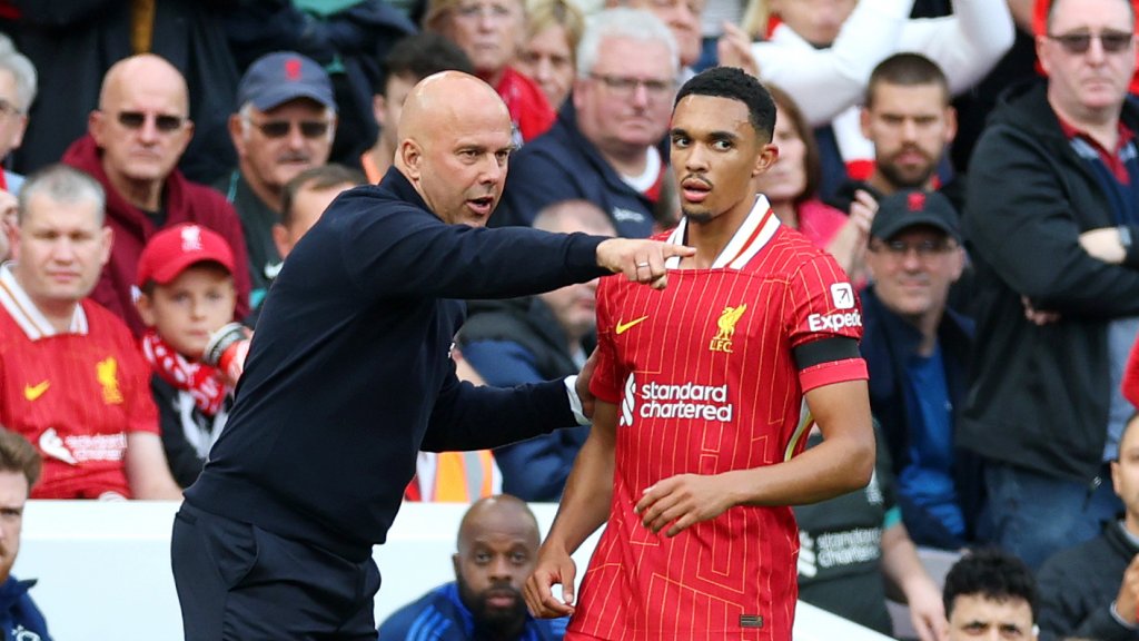 Слот посочи приликите между него и Клоп - Webcafe.bg