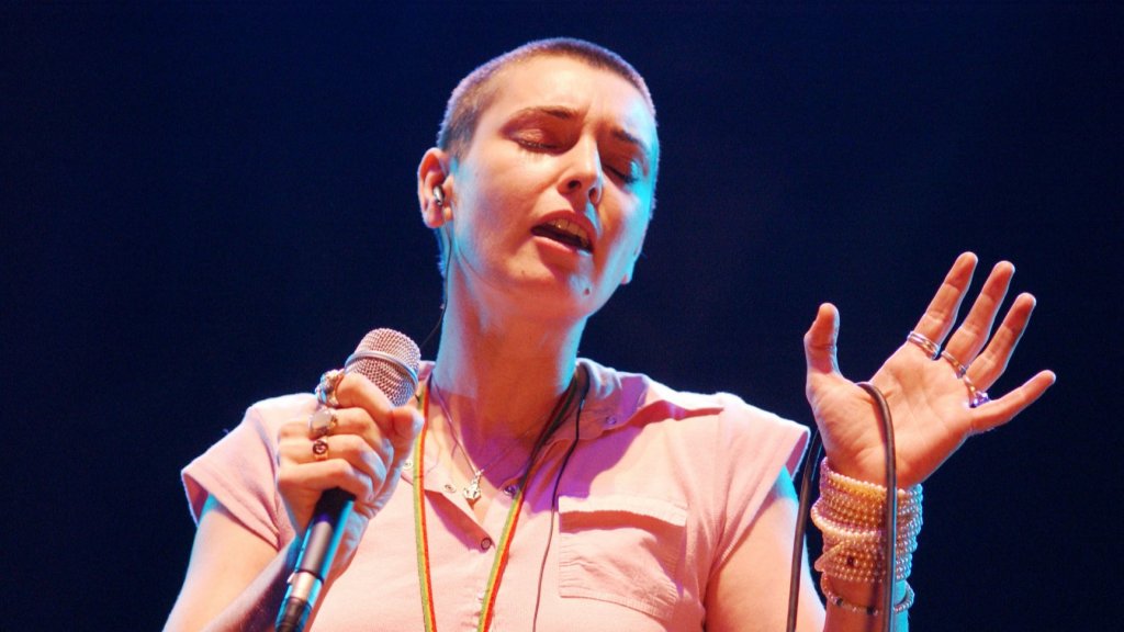 Шиниъд О'Конър почина на 56 години - Webcafe.bg