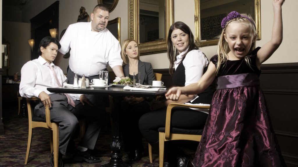 Франция иска да забрани зоните без деца - Webcafe.bg