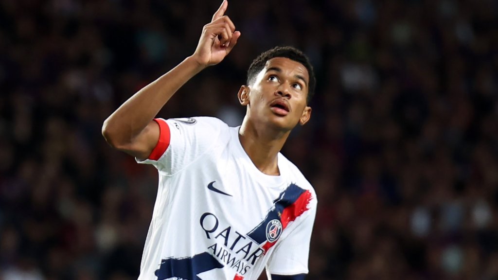 ПСЖ удари Барселона в края на суперсблъсъка в Каталуния - Webcafe.bg