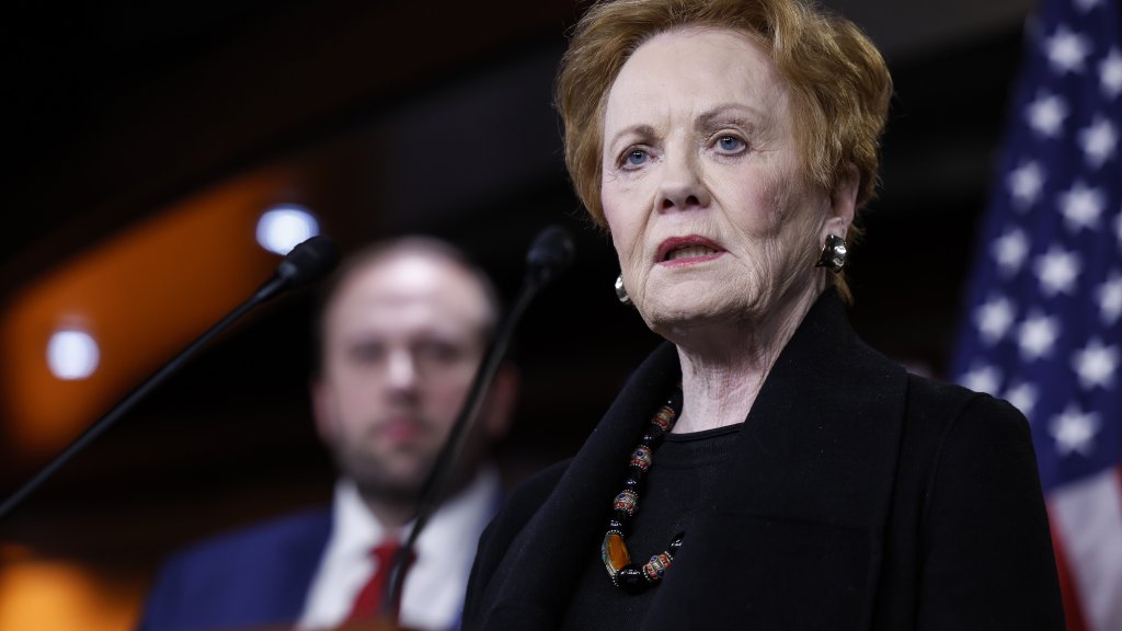 "Липсващият" конгресмен, когото откриха в дом за възрастни с деменция - Webcafe.bg