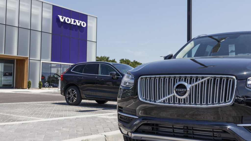 Volvo съкращава 3000 души на фона на несигурно бъдеще за компанията - Webcafe.bg