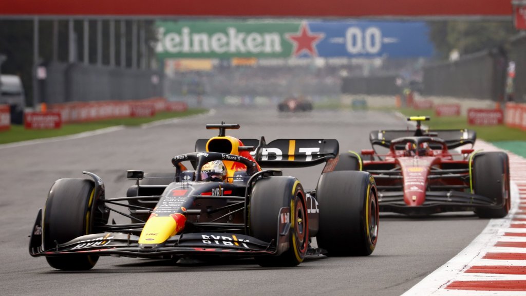 Верстапен пренаписа историята на Формула 1, изпревари Шумахер и Фетел - Webcafe.bg