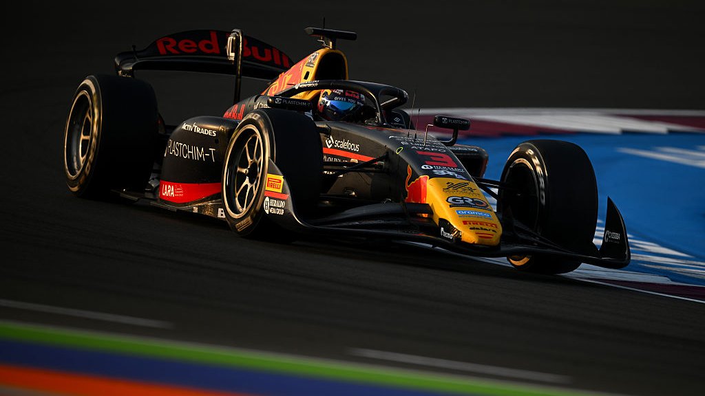 Страхотен Цолов взе точки в дебюта си във Формула 2 - Webcafe.bg