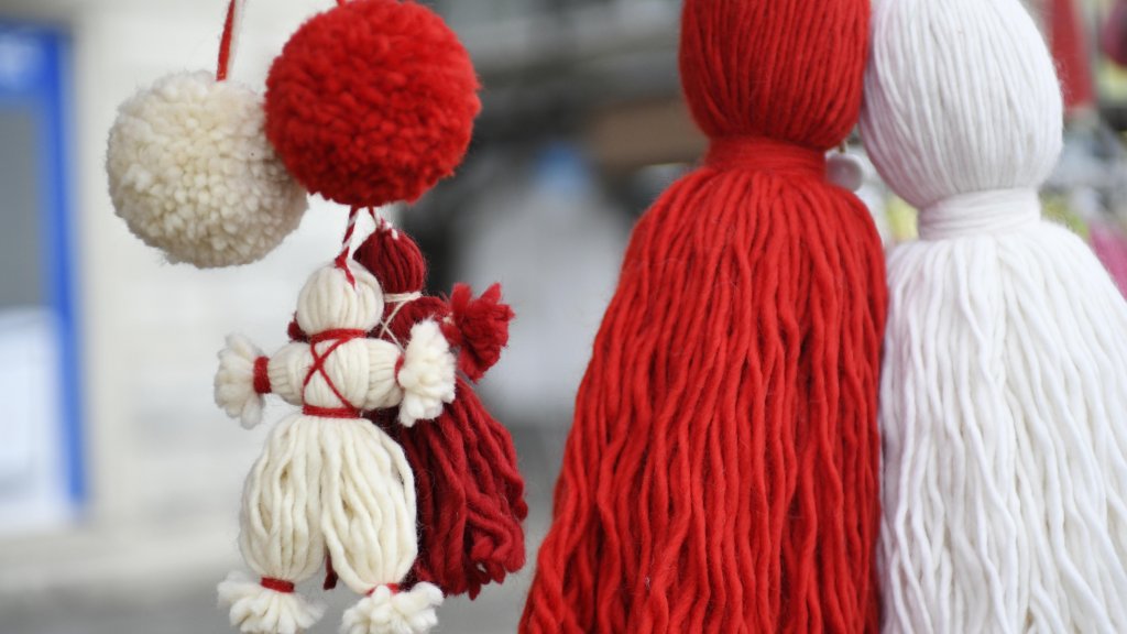 Честита Баба Марта! - Webcafe.bg