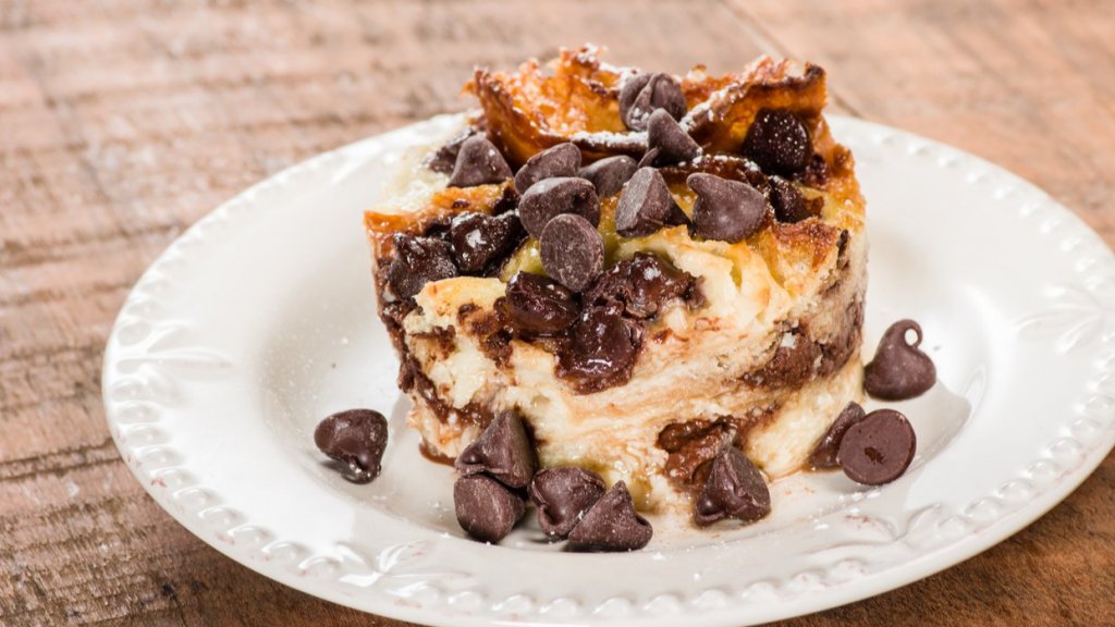 6 невероятни десерта със стар хляб - Webcafe.bg