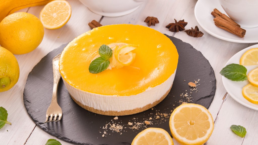 Когато животът ни поднесе лимони... си правим тези 7 свежи десерта с лимони - Webcafe.bg