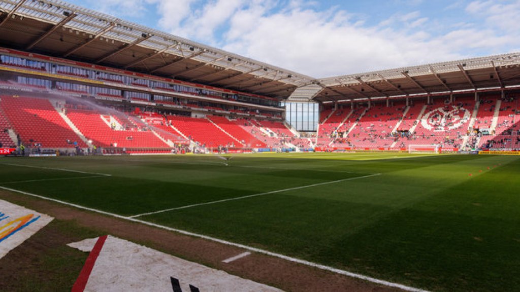 Откриха 500-килограмова бомба около стадиона на Майнц - Webcafe.bg