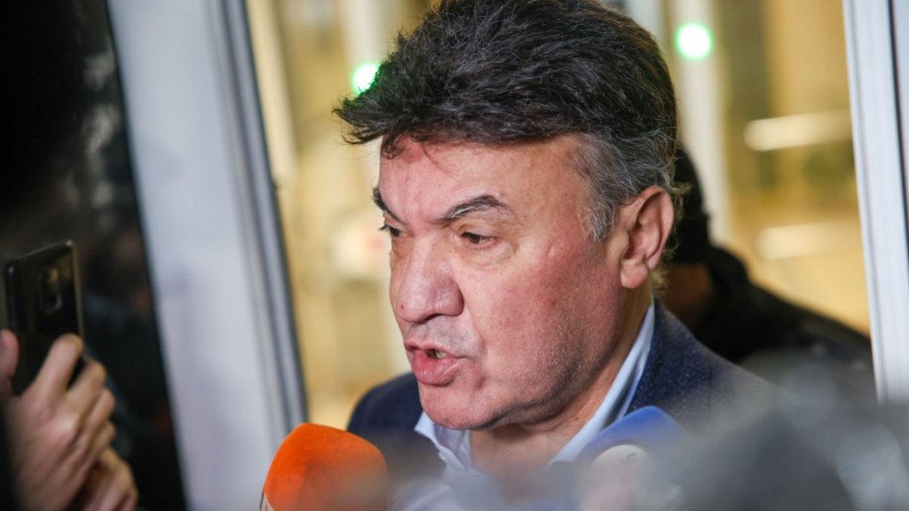 Ясно е кога се очаква оставката на Михайлов - Webcafe.bg