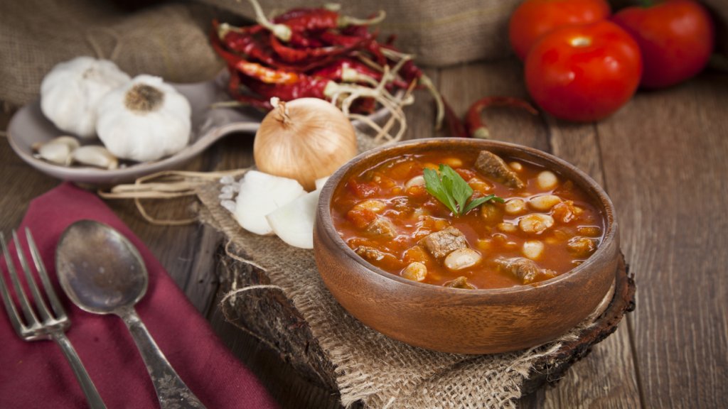 Кратък преводач на менюто в българската механа 2.0 - Webcafe.bg