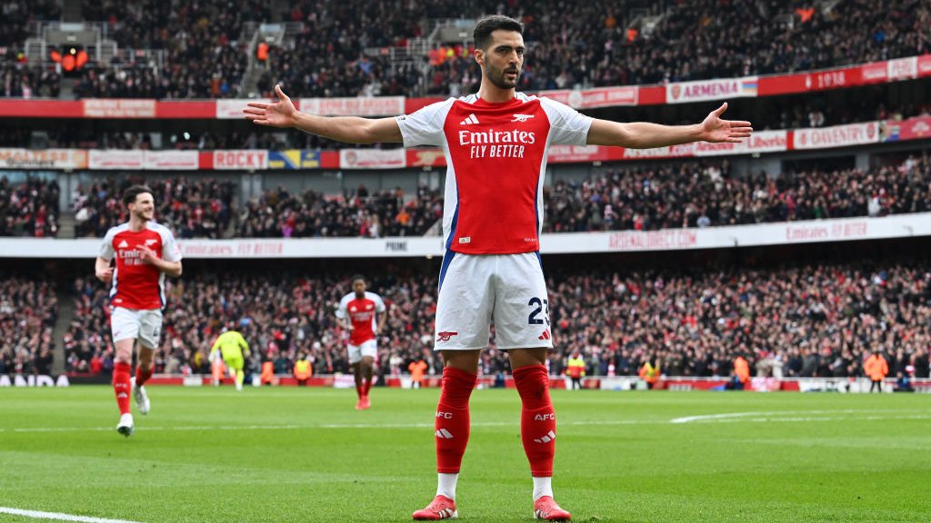 Арсенал взе дербито и е на 12 точки от Ливърпул - Webcafe.bg