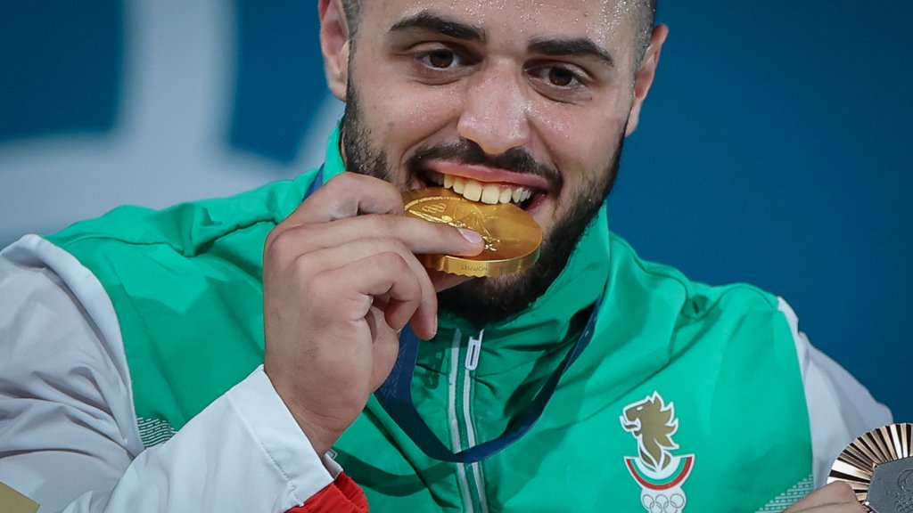 Сензация от Карлос Насар: Сменям категориите - Webcafe.bg