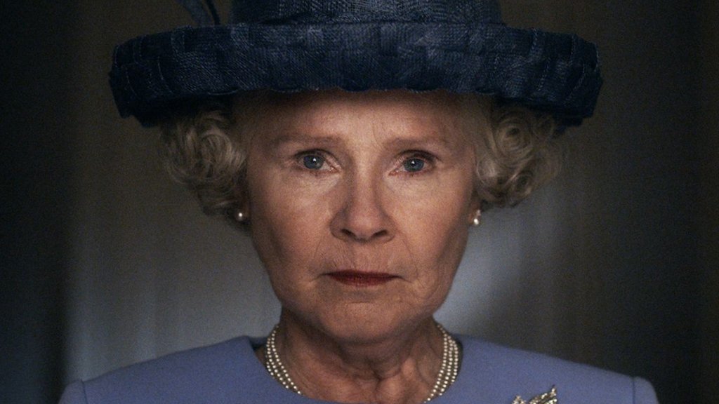 "Короната" с последен трейлър - Webcafe.bg