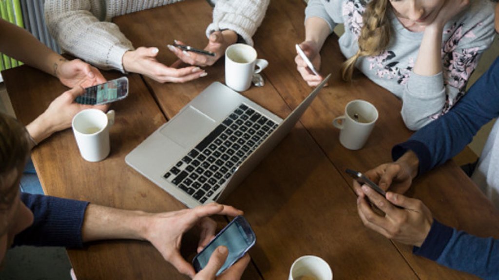 Максимум по 23 минути Facebook на ден, за да сме доволни - Webcafe.bg