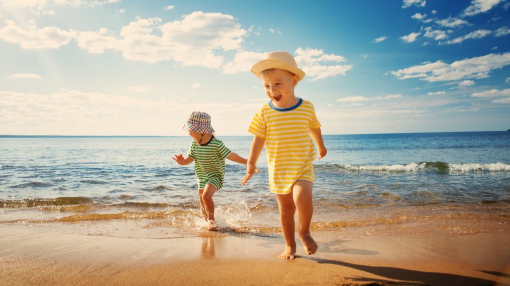 Температурата на морската вода гони 30 градуса - Webcafe.bg