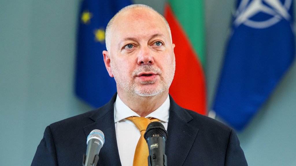 Правителството отпуска 15 млн. лева, за да падне блокадата на София ...