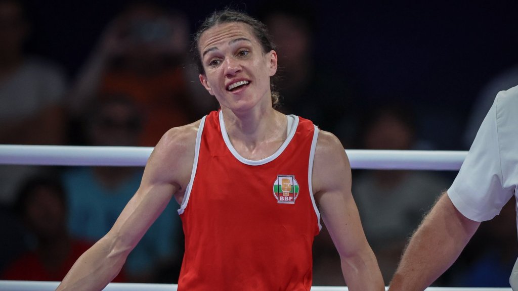 Китайка спря Станимира Петрова на 1/4-финалите - Webcafe.bg